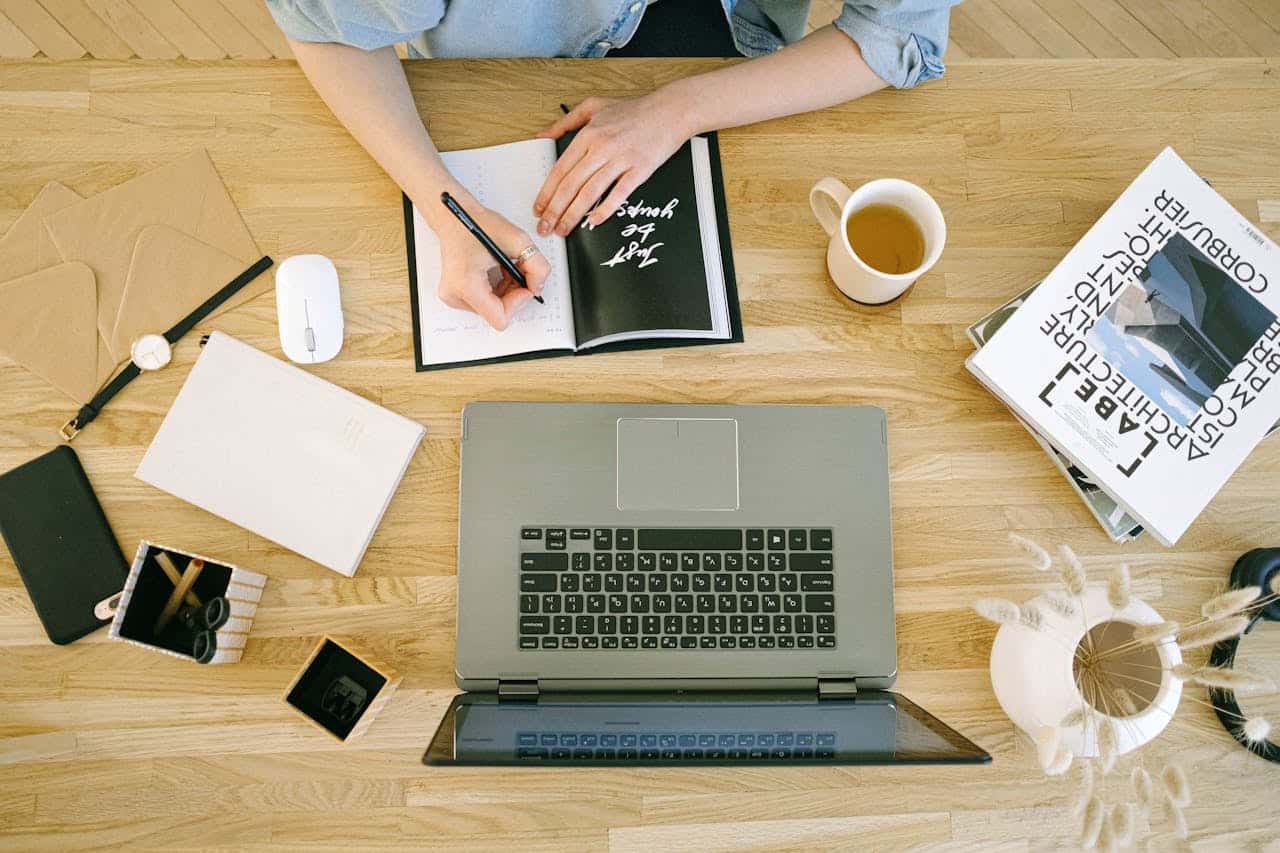 The Best Platforms to Find Legitimate Content Writing Jobs - HireWFH.com